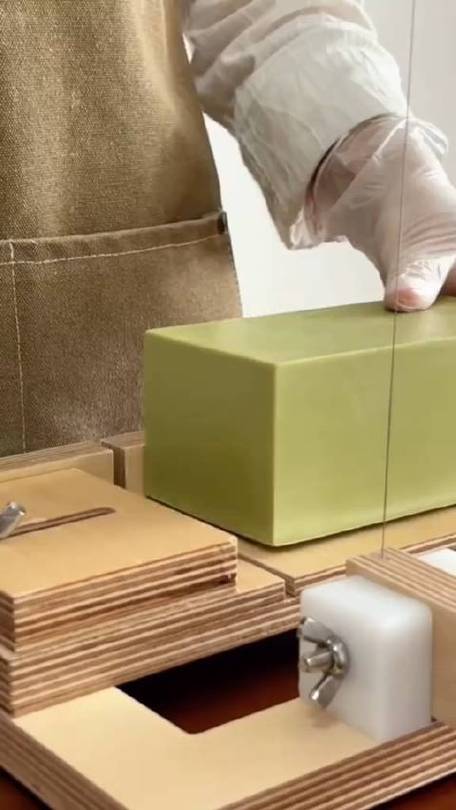 用什么切割肥皂图标
