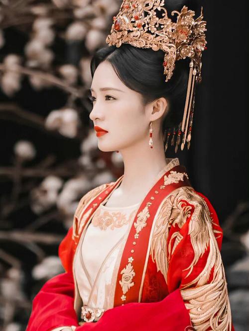锦绣南歌李沁图片图标