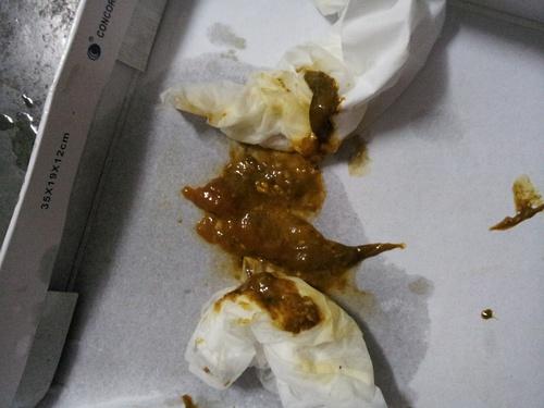 小奶猫拉稀一滩黄黄的图标