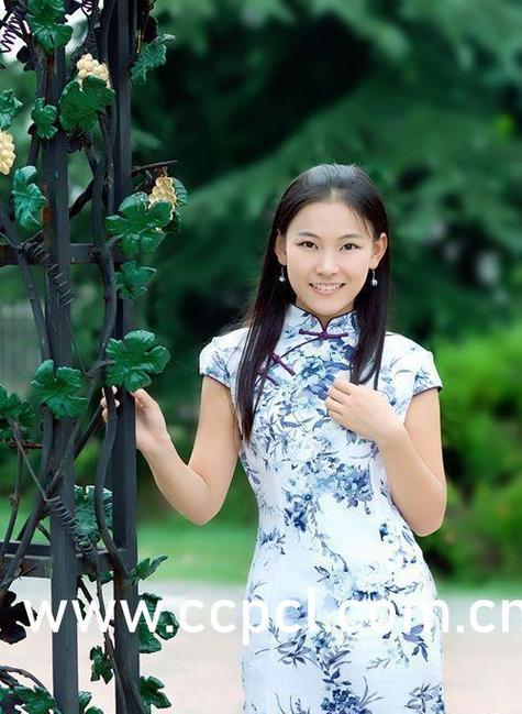 掌中的美母张惟凤柳如玉小说图标