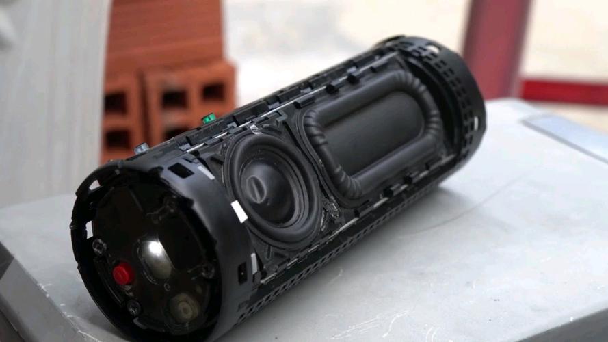 罗技ue boom2拆解
