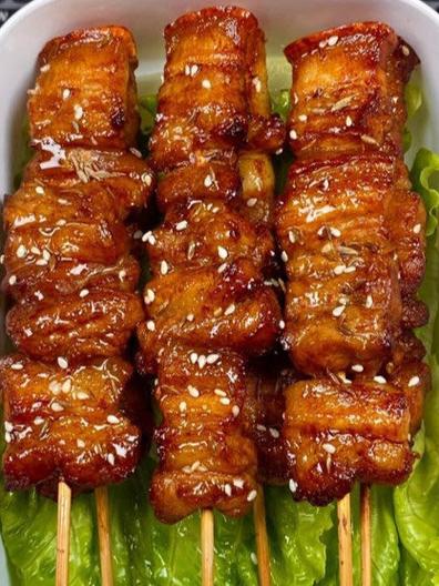 如何拿走烤熟的肉截图