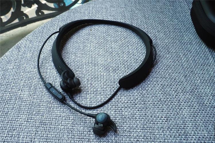 bose qc30蓝牙连接图标