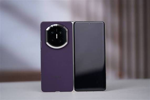 华为双折叠matex7缩略图