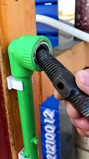 水管内牙断了怎样取出?图标