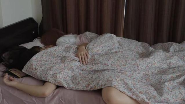 女人说躺床了暗示暧昧吗图标