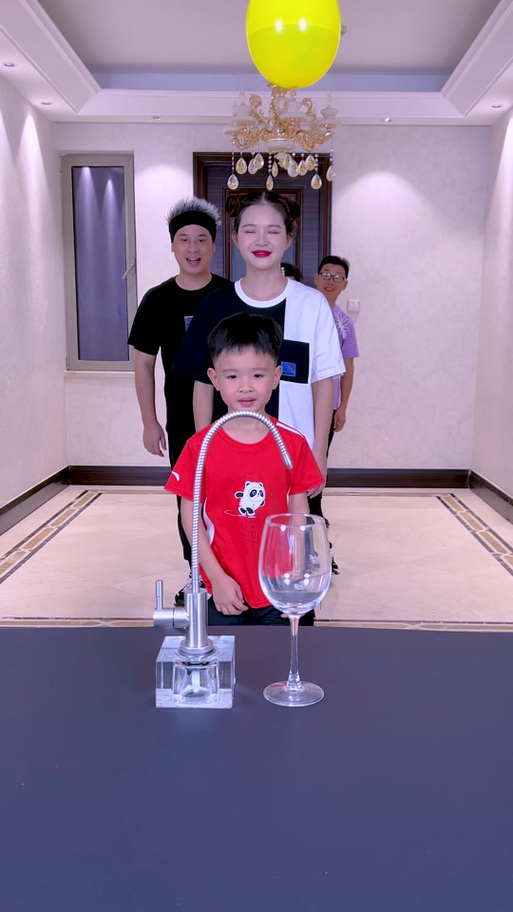长沙一家人缩略图