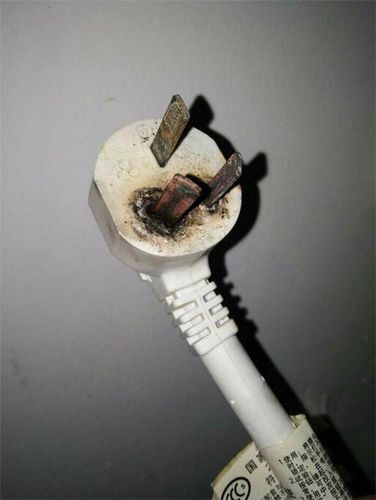 热水器的插头坏了可以换吗图标
