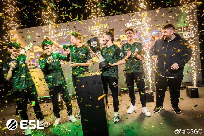 csgo弹孔在哪里图标