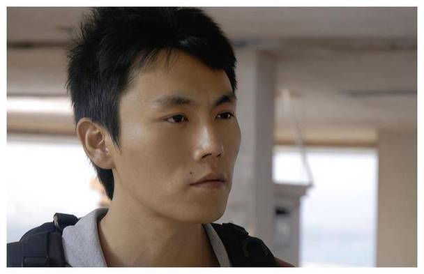 主角叫秦昊的小说穿越图标