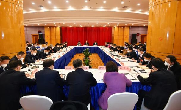 不是会员是不是不能开特邀会议了