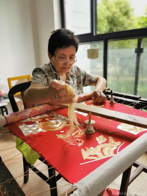 手工刺绣招聘图标