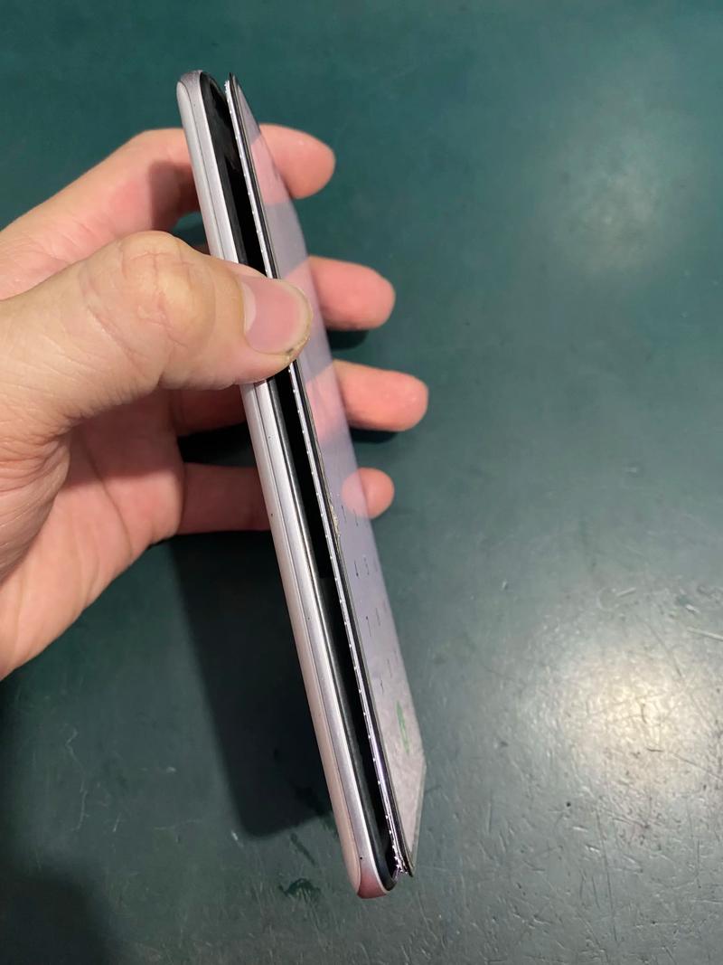 手机屏幕为什么会脱胶图标