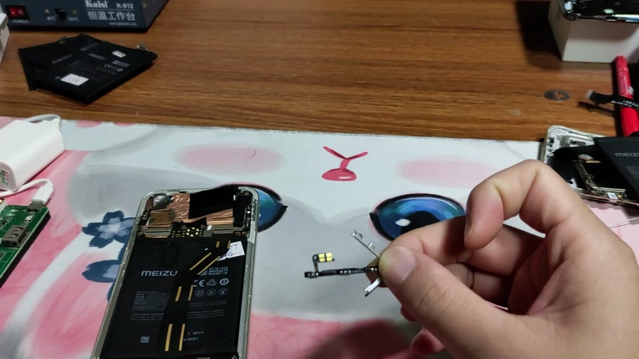手机侧面按键按不动没弹性图标