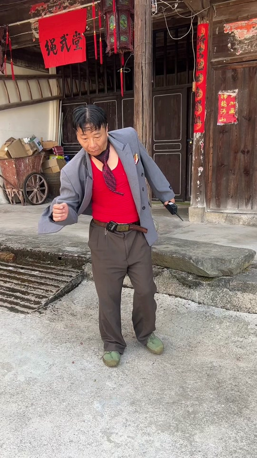 生哥表演搞笑视频图标