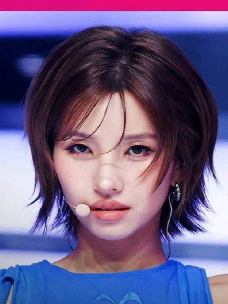 女孩剃最亮光头田小娟,视频图标