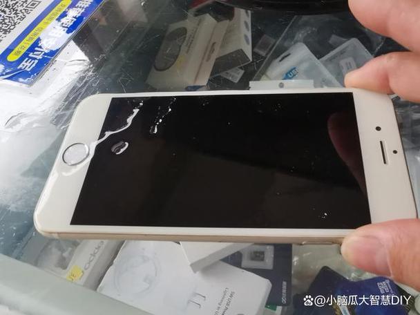 用水擦手机屏幕会进水吗图标