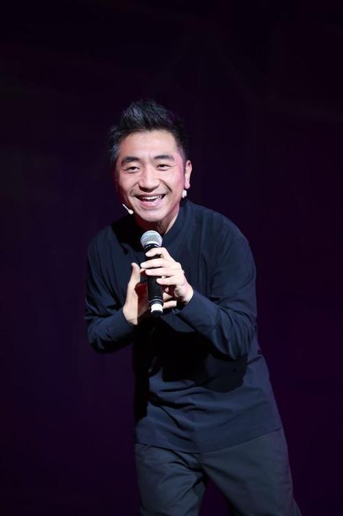 吴彤最经典10首歌图标