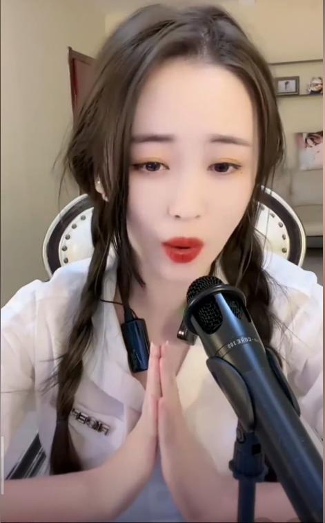 全民k歌里面女主播跟土豪截图