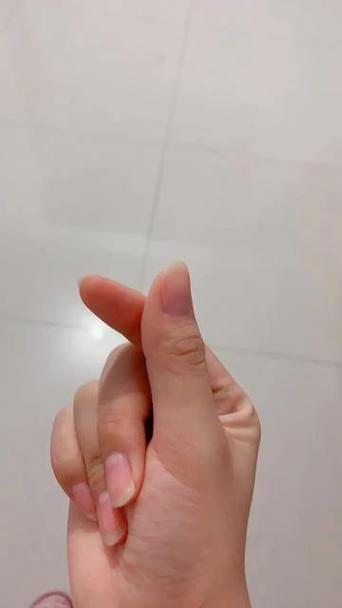 中指加比心手势什么意思图标