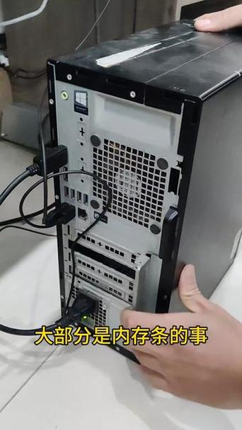 电脑宽带插头闪黄灯截图