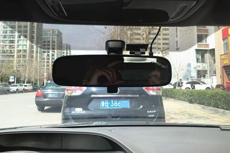 盯盯拍停车监控安装视频图标