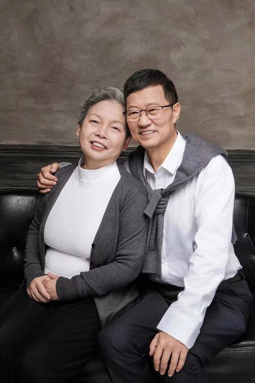 远嫁国外了以后父母怎么办图标