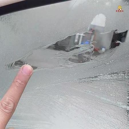 挡风玻璃的胶水残留怎么去掉图标