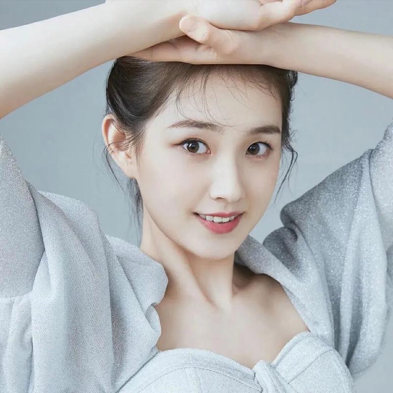 《落池》主演是谁扮演的图标