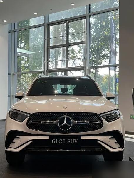 奔驰glc300价格图标