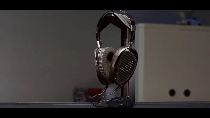 耳机只有一边有声音怎么设置截图
