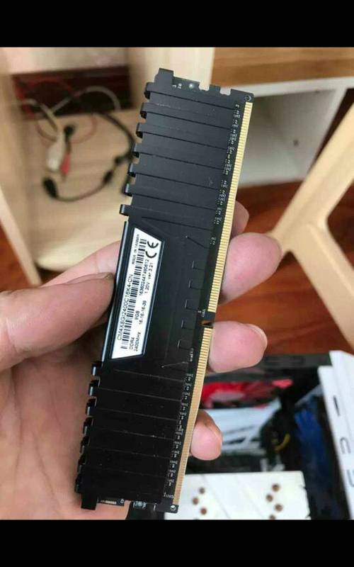 小米手机在哪查看内存图标