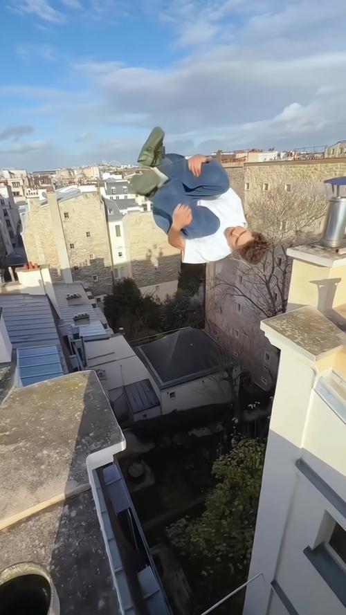 第一视角跑酷循环图标