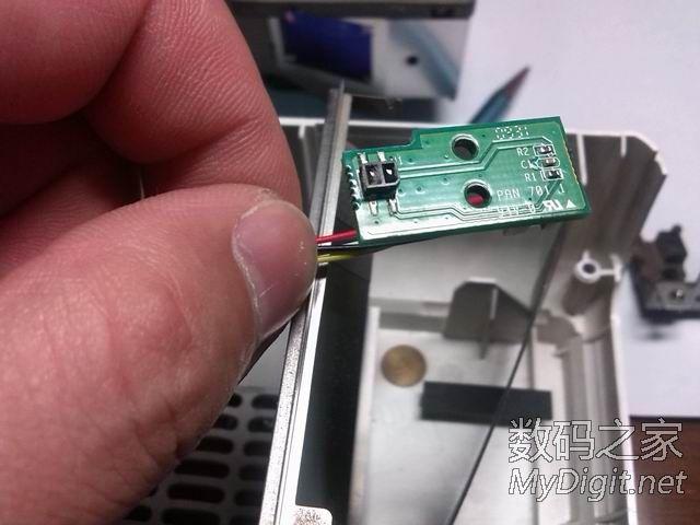 投影机temp和lamp亮红灯缩略图