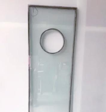 玻璃怎么在中间掏圆孔截图