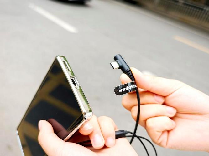 有线耳机听不见声音图标