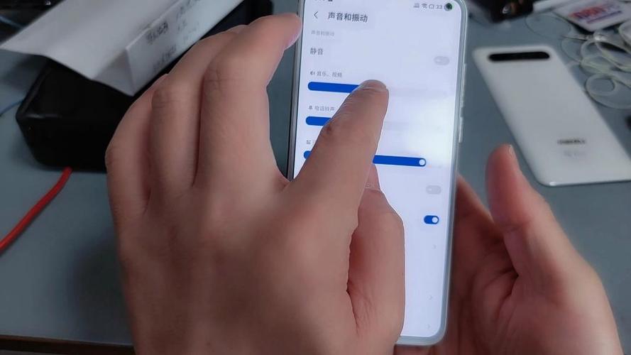 怎么让手机屏幕全白图标