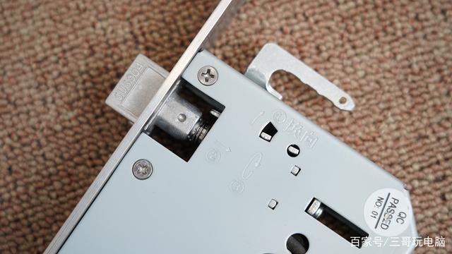 门锁锁舌怎么换图标