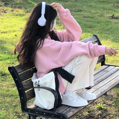 清纯可爱干净的女生头像截图