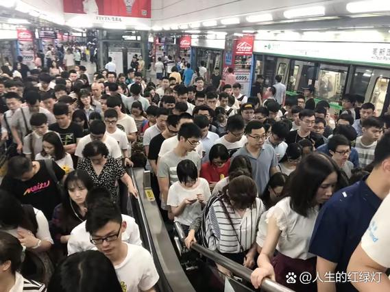 10个人排队有多少种排列方法截图