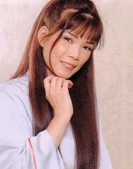 韩宝仪漂亮吗图标