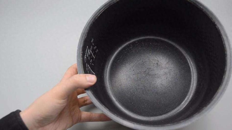 电饭煲锅涂层掉了还能用吗截图