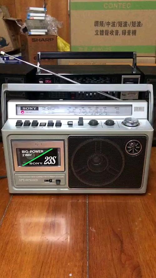 收录机录音声音小