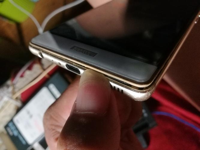 华为旗舰店买的耳机坏了怎么维修缩略图