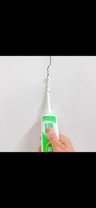 白墙上用什么胶水能牢固图标