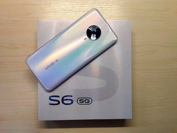 vivos6后盖是玻璃还是塑料图标