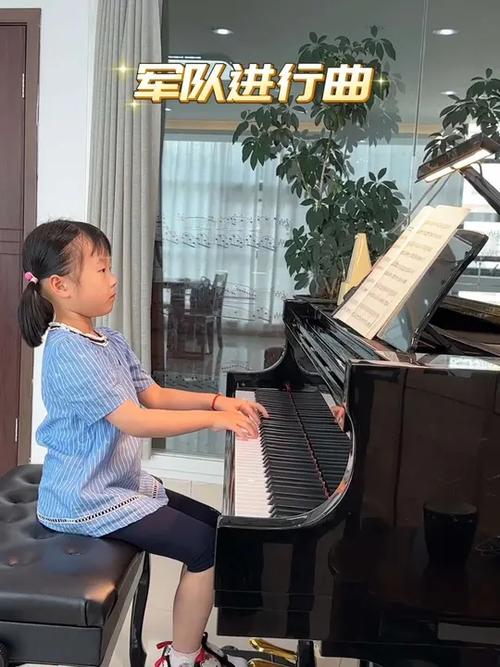 小进行曲钢琴弹奏图标