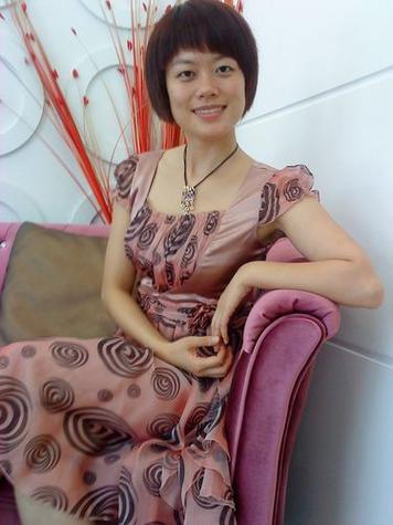 女士征婚百姓网征婚启事图标