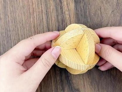 鲁班球怎么拼装6块图标