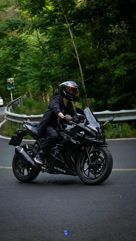 川崎小忍者gsx250截图